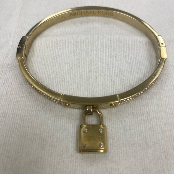 Michael Kors | Accessories | Micheal Kors Bracelet Gold | Poshmark